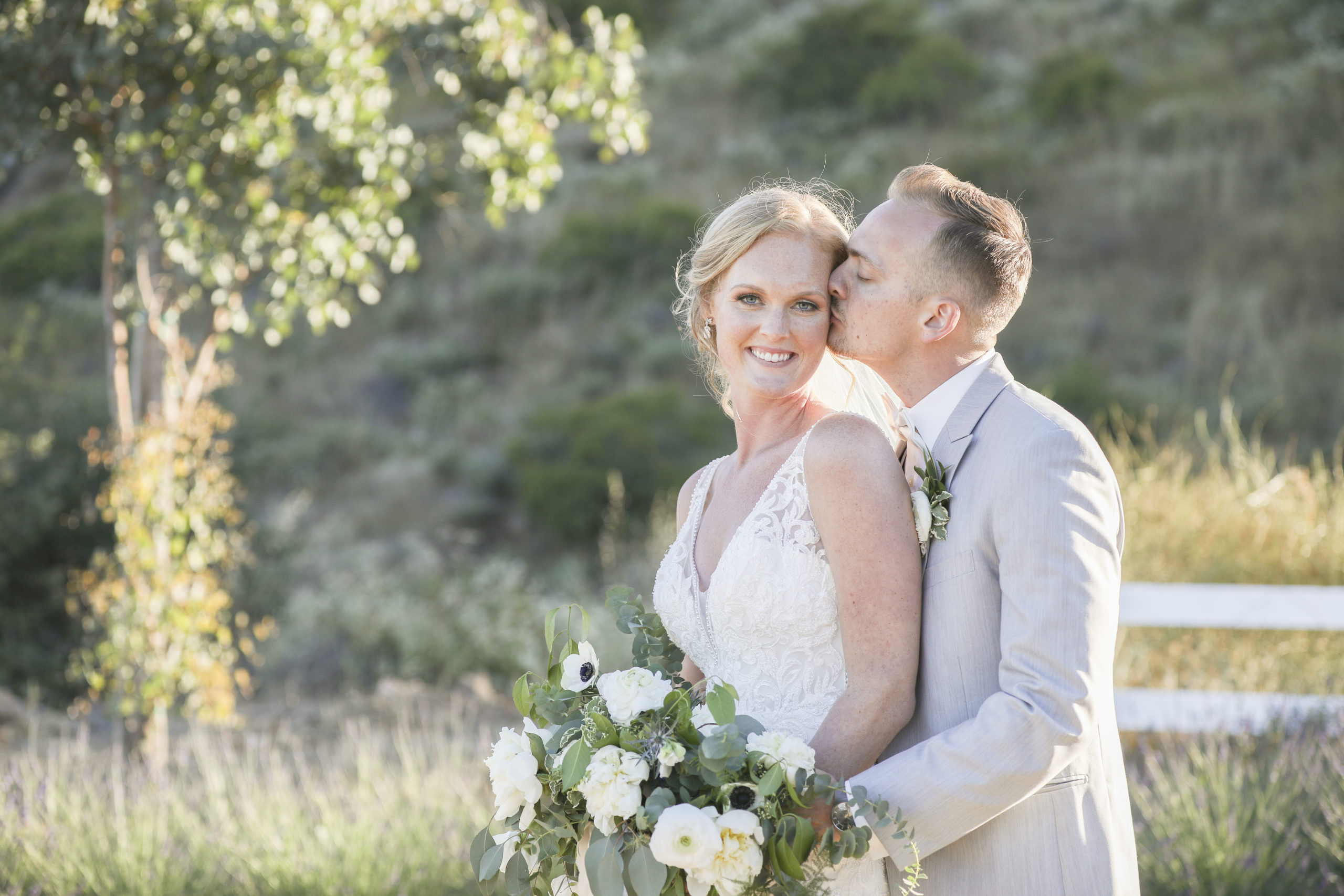 Sierra + Matti's Airbnb Spring Wedding - delaplanning.com