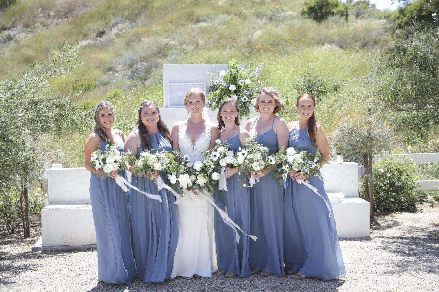 Sierra + Matti's Airbnb Spring Wedding - delaplanning.com